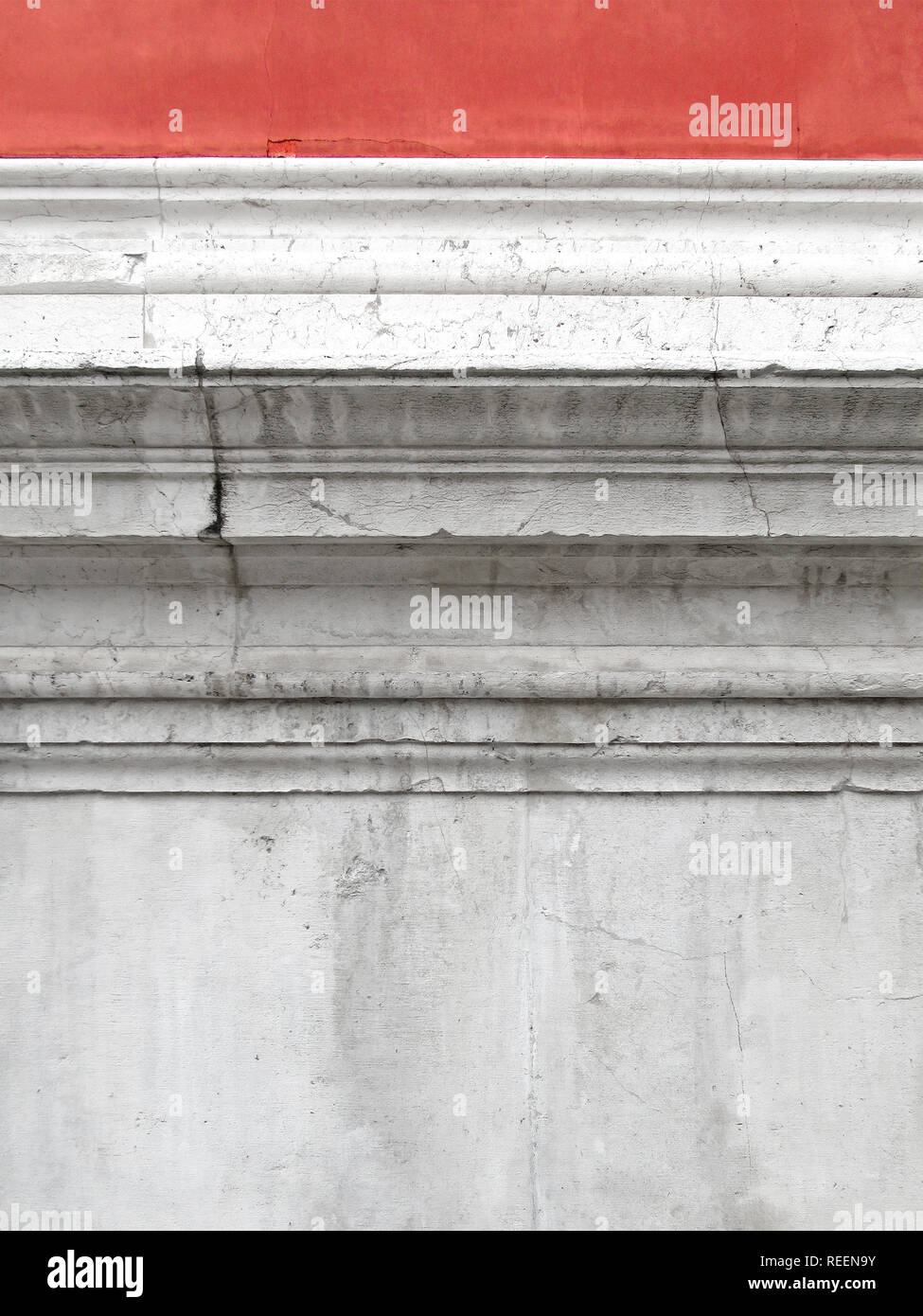 Cornice detail hi-res stock photography and images - Alamy