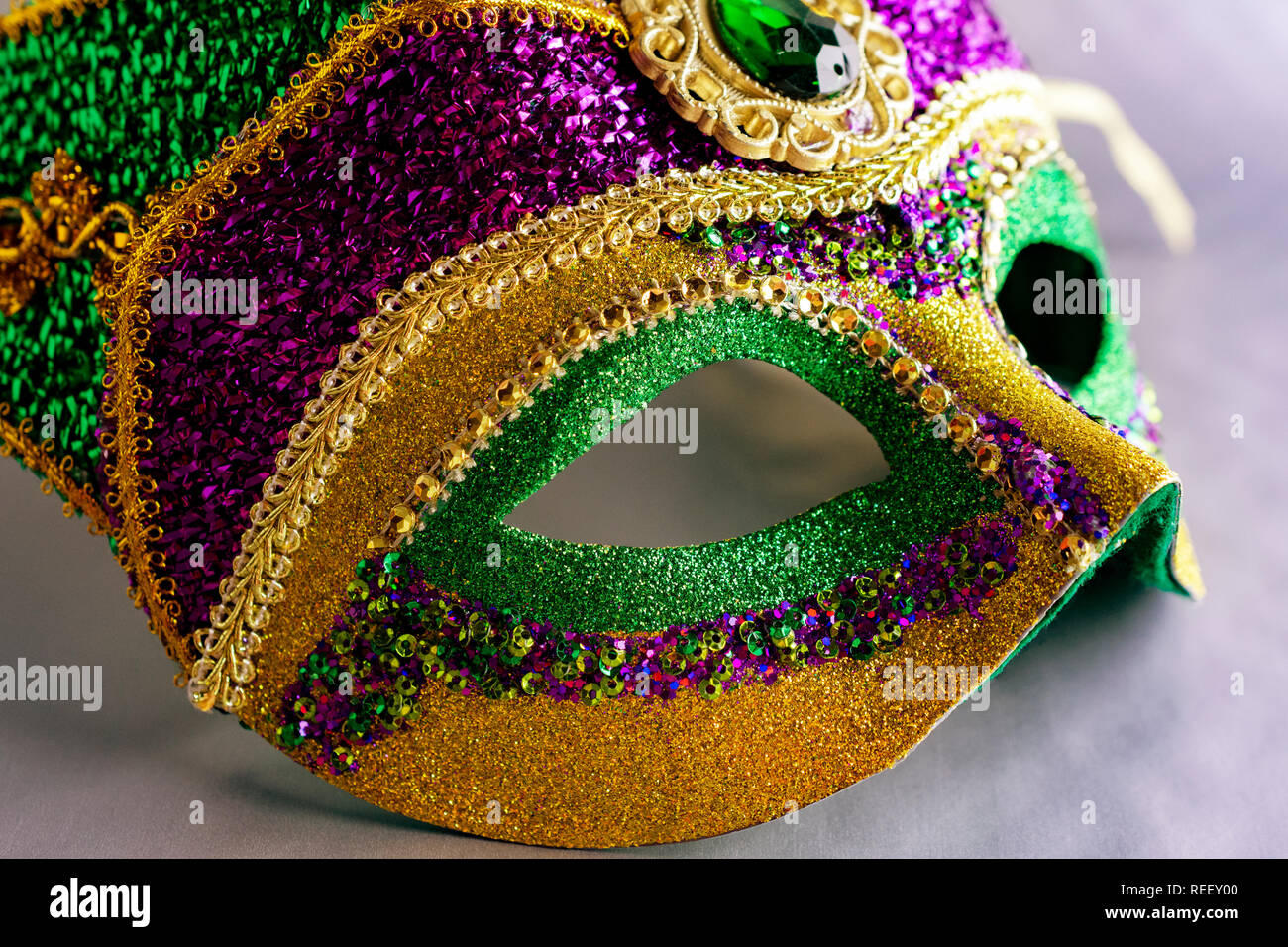 Purple mask hi-res stock photography and images - Alamy