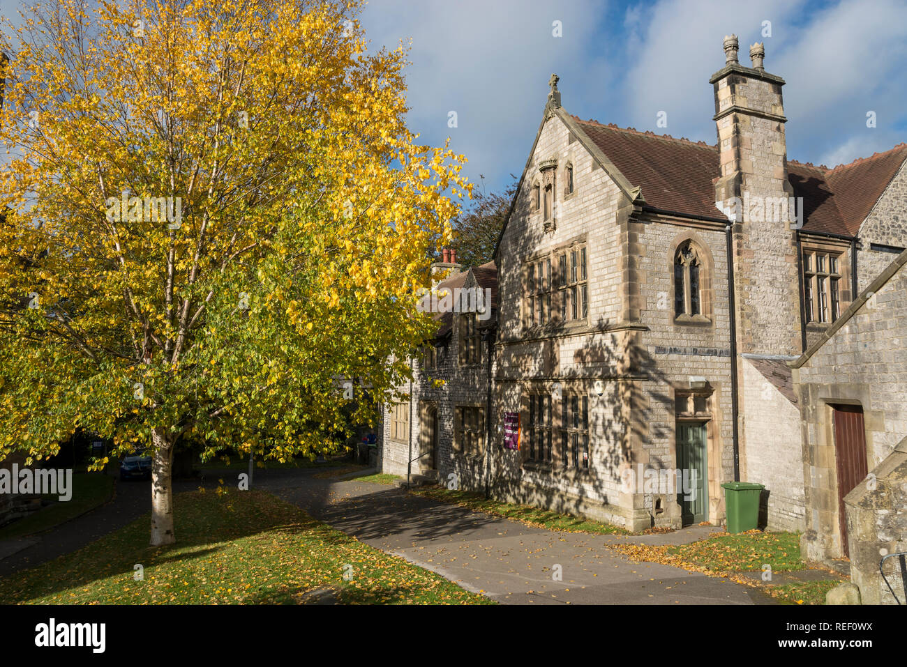 Tideswell derbyshire peak district hi-res stock photography and images ...