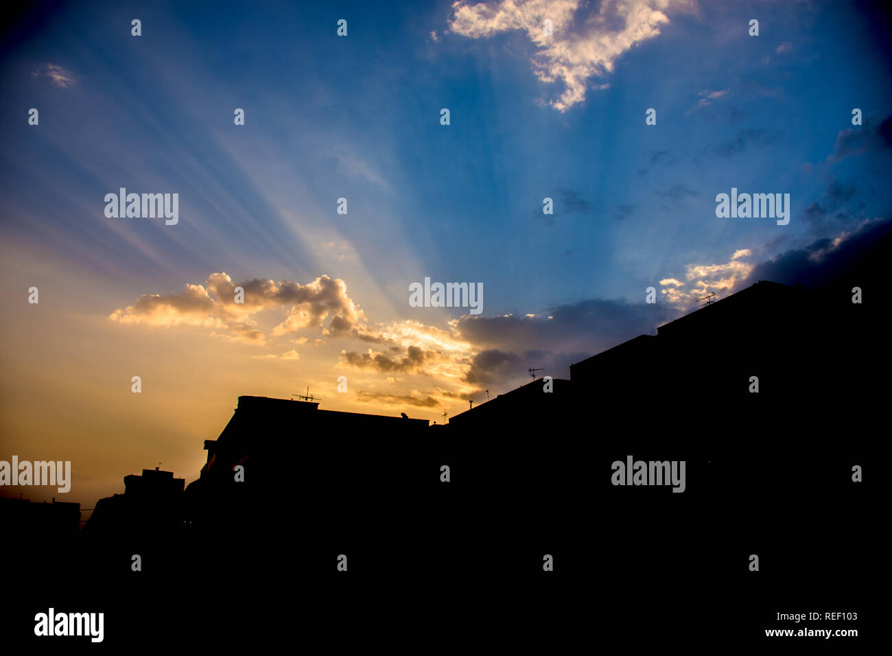 Eye catching buildings hi-res stock photography and images - Alamy