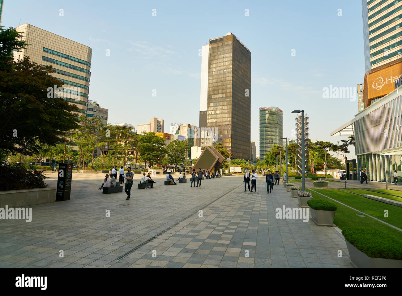 SEOUL, SOUTH KOREA - CIRCA MAY, 2017: Seoul urban landscape. Seoul ...
