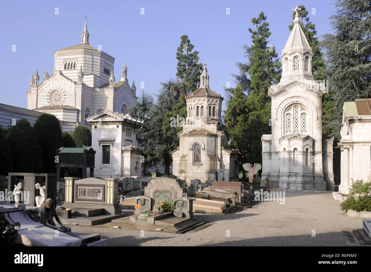 Milan (Italy), Cimitero Monumentale (monumental cemetery Stock Photo ...