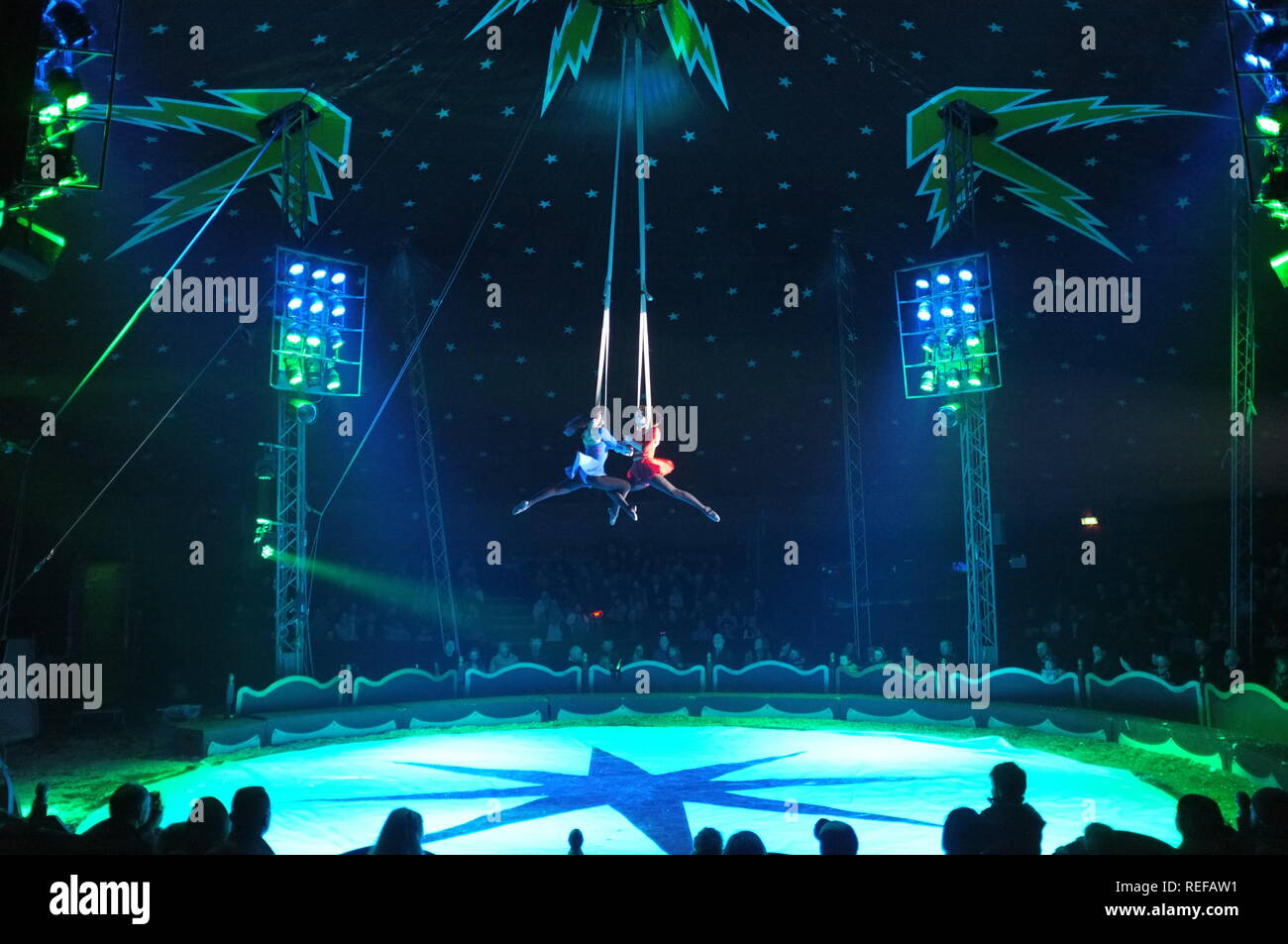 Russian acrobats hi-res stock photography and images - Alamy