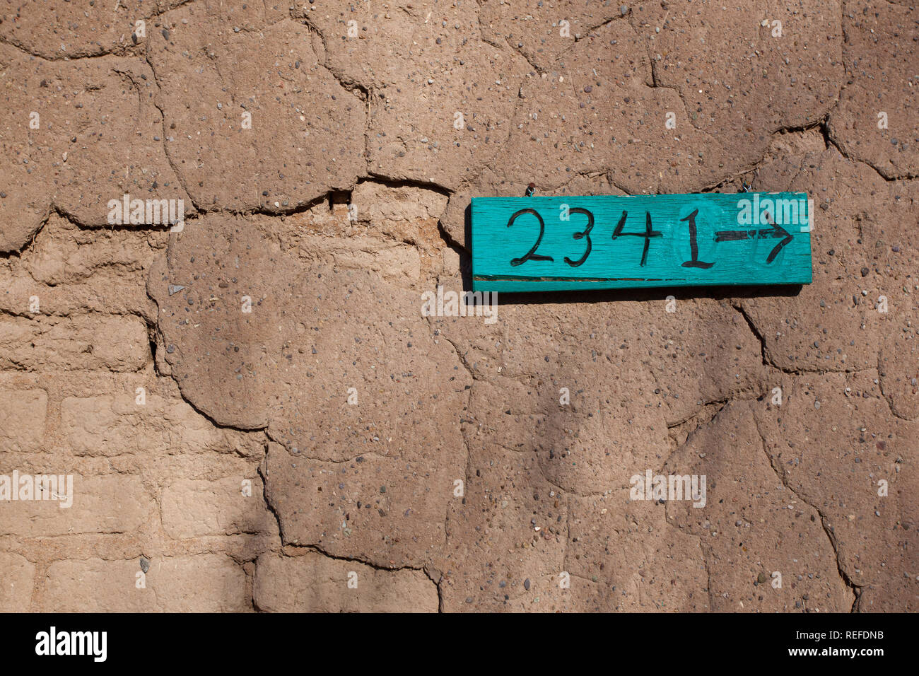 Turquoise sign hi-res stock photography and images - Alamy