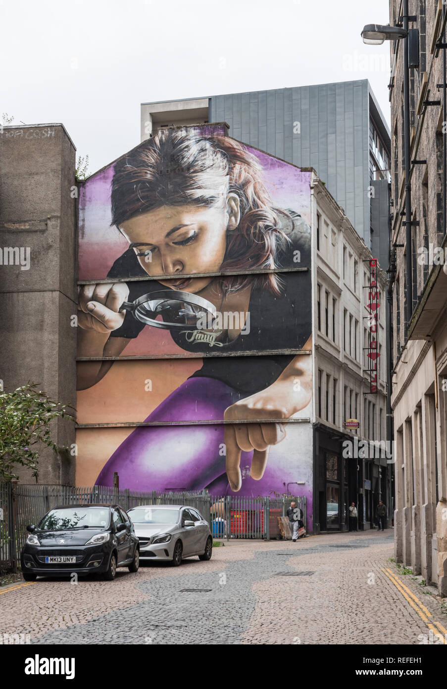 Smug graffiti hi-res stock photography and images - Alamy