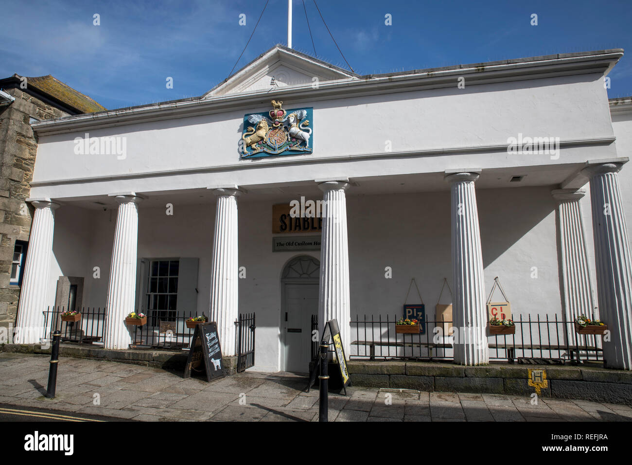 Falmouth old custom house hi-res stock photography and images - Alamy