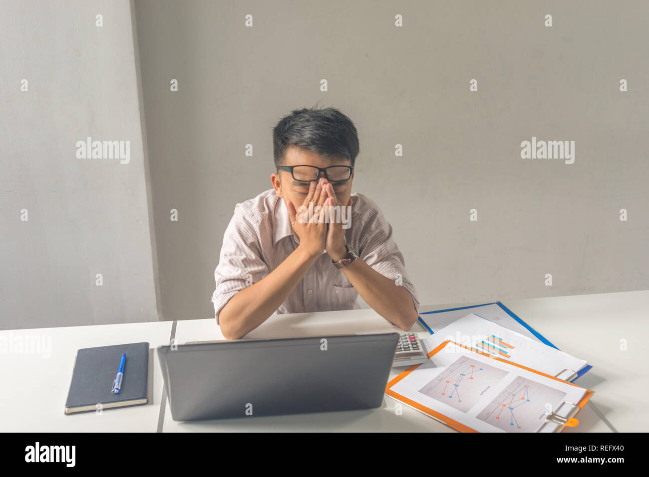 Worry loan hi-res stock photography and images - Alamy