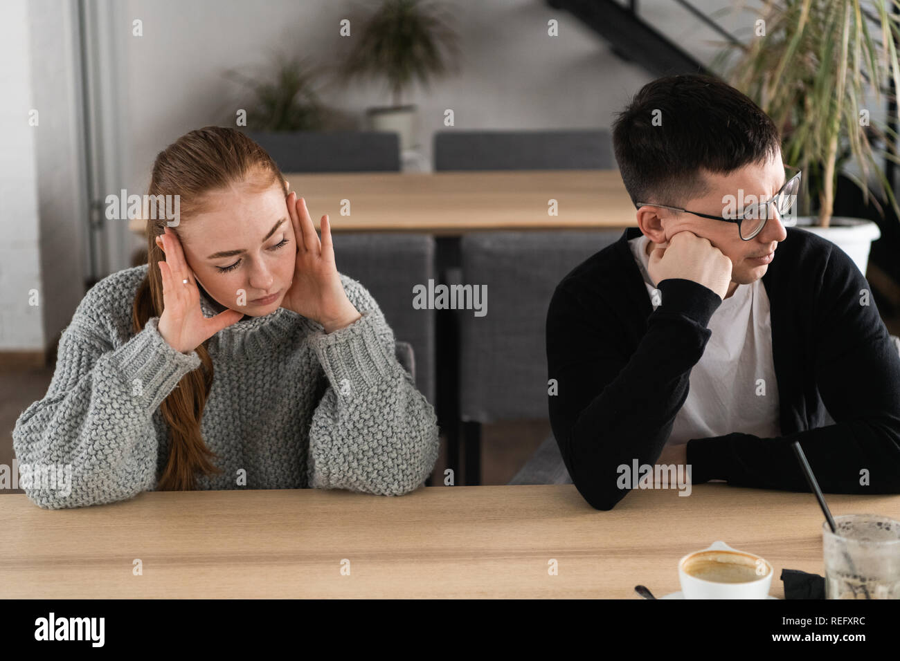 Bad relationship concept. Man and woman in disagreement. Young couple ...