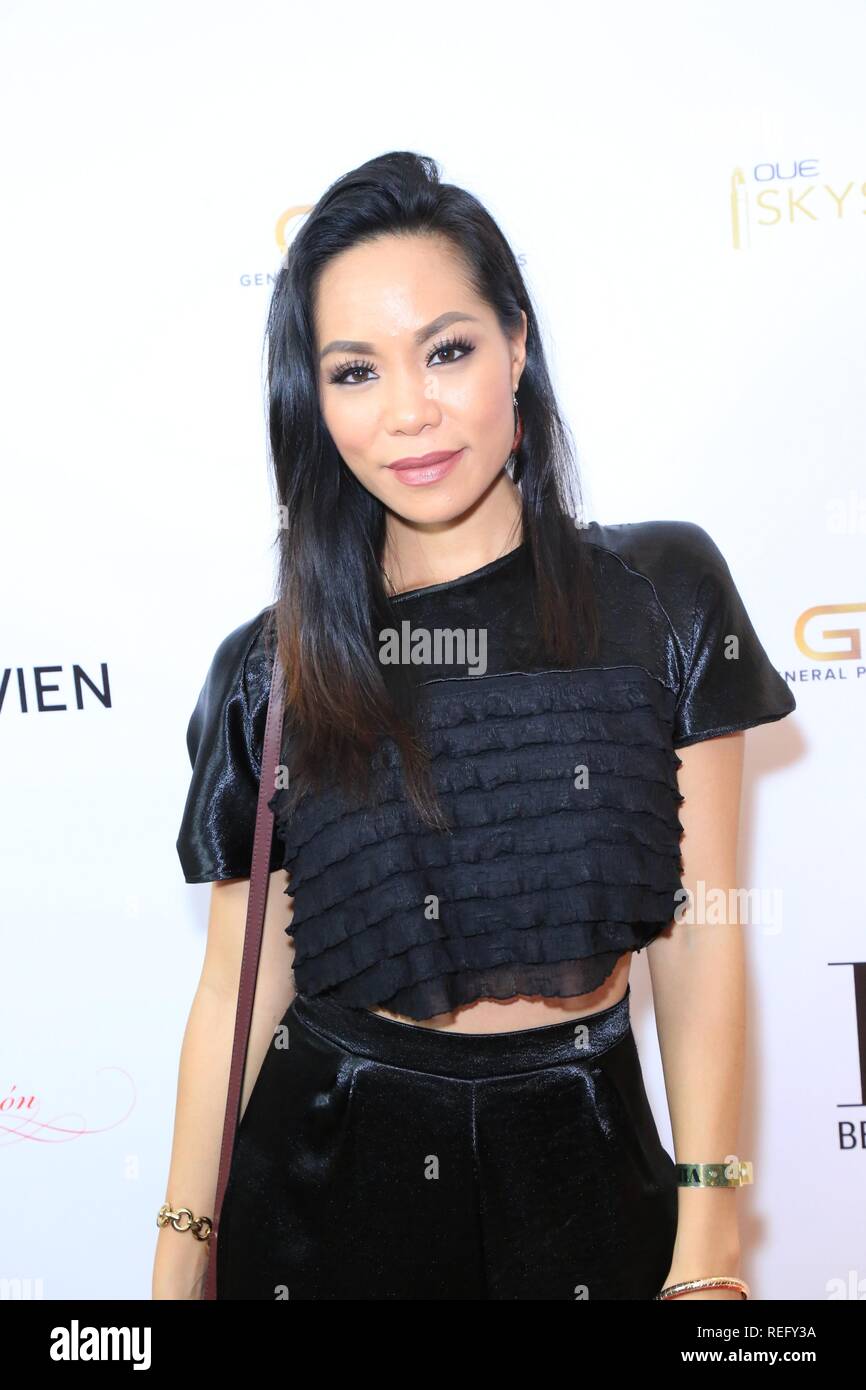 Designers To-Tam Sachika and To-Nya Sachika and Indonesian Model Jenna ...