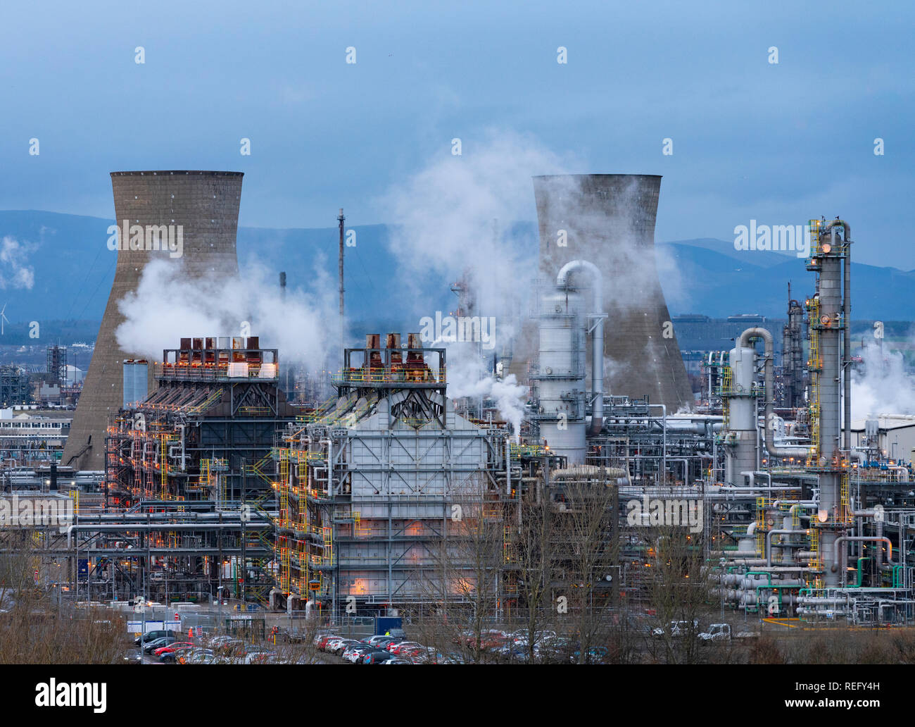 Grangemouth Petrochemical Plant High Resolution Stock Photography and ...