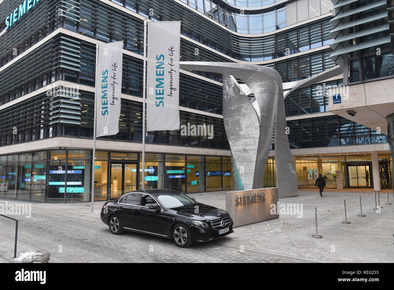 Munich, Deutschland. 21st Jan, 2019. Exterior Siemens headquarters ...