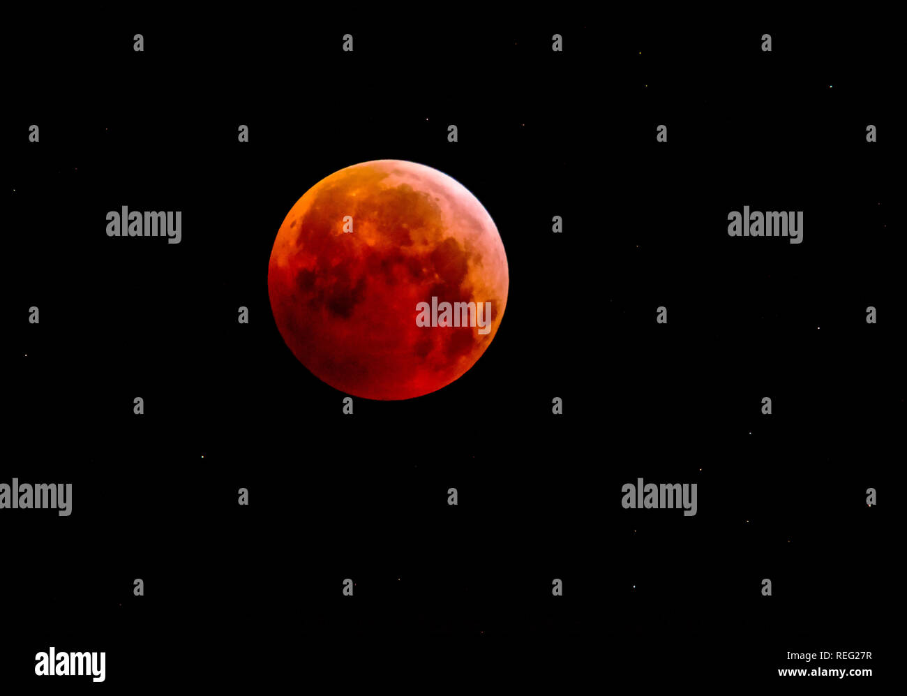 Spain total lunar eclipse hi-res stock photography and images - Alamy
