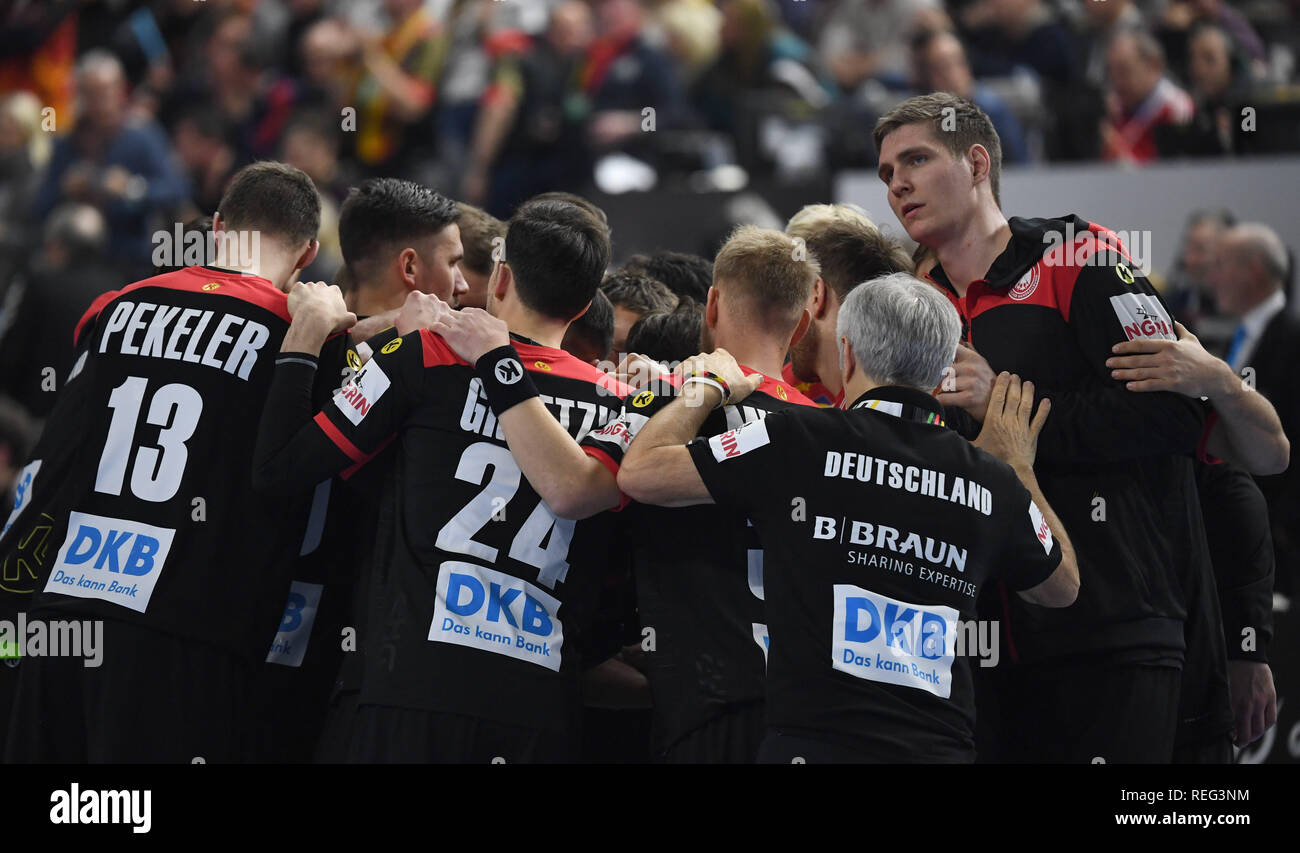 Handball: WM, Croatia - Germany, main round, group 1, 2nd matchday in ...