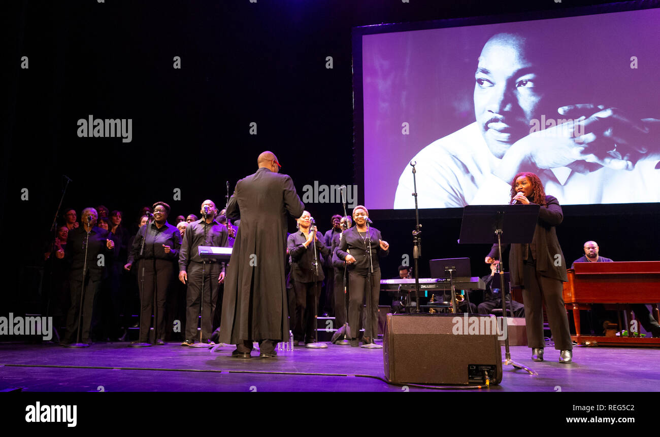 Howard gilman opera house hi-res stock photography and images - Alamy