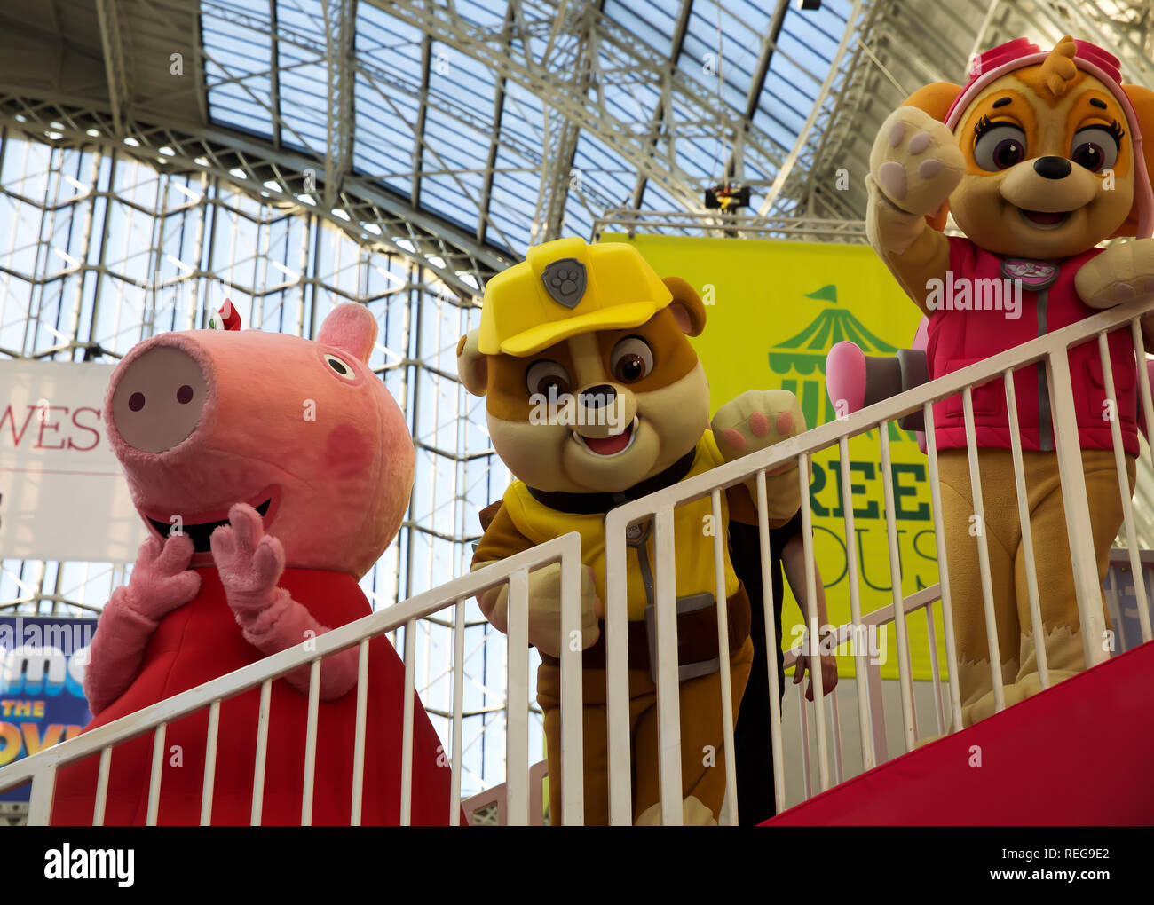 London, UK. 22nd Jan, 2019.Childrens TV characters attend The Toyfair ...