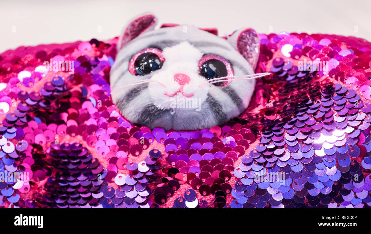 Ty stand hi-res stock photography and images - Alamy