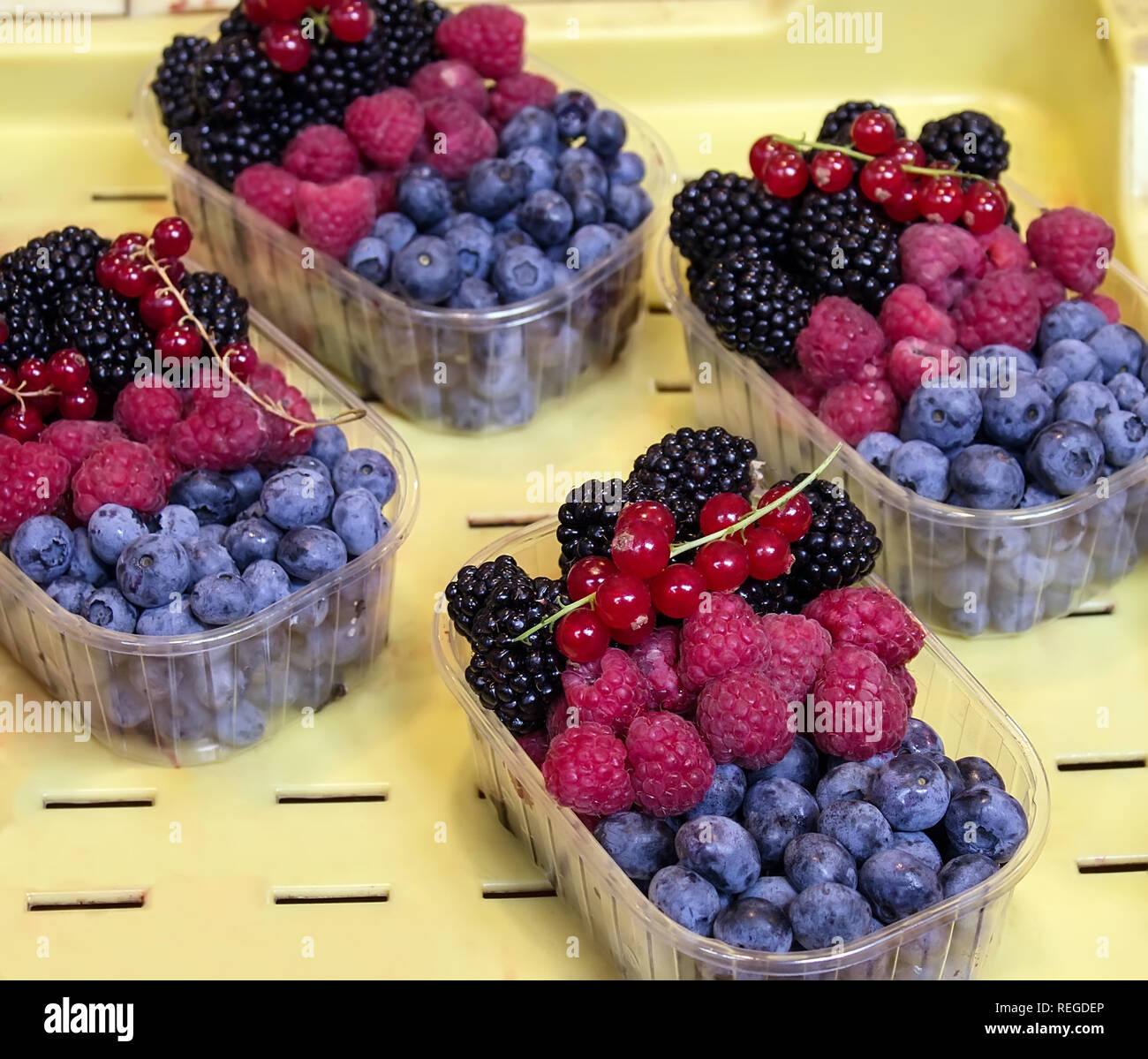 Packaged fresh berries for sale in supermarkets and shops Stock Photo ...