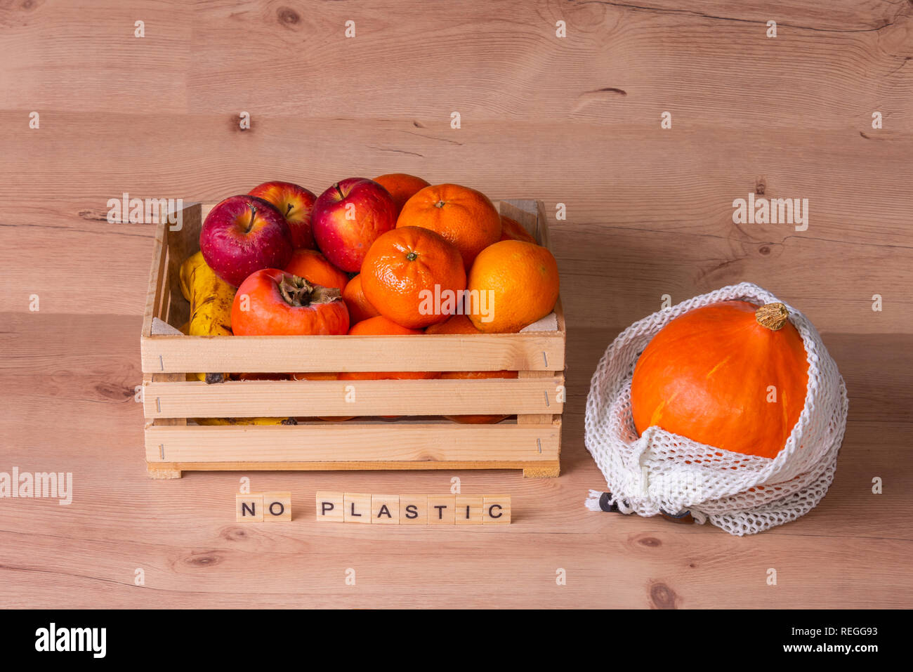 No plastic sign, zero waste home, natural product Stock Photo - Alamy