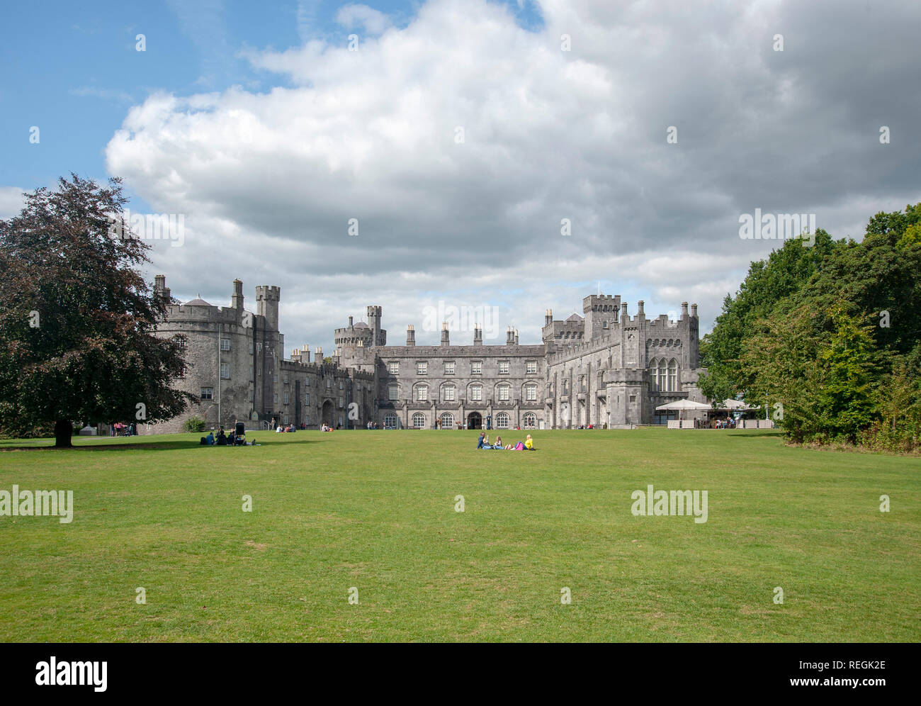 Kilkenny Castle, Kilkenny, Ireland Stock Photo - Alamy