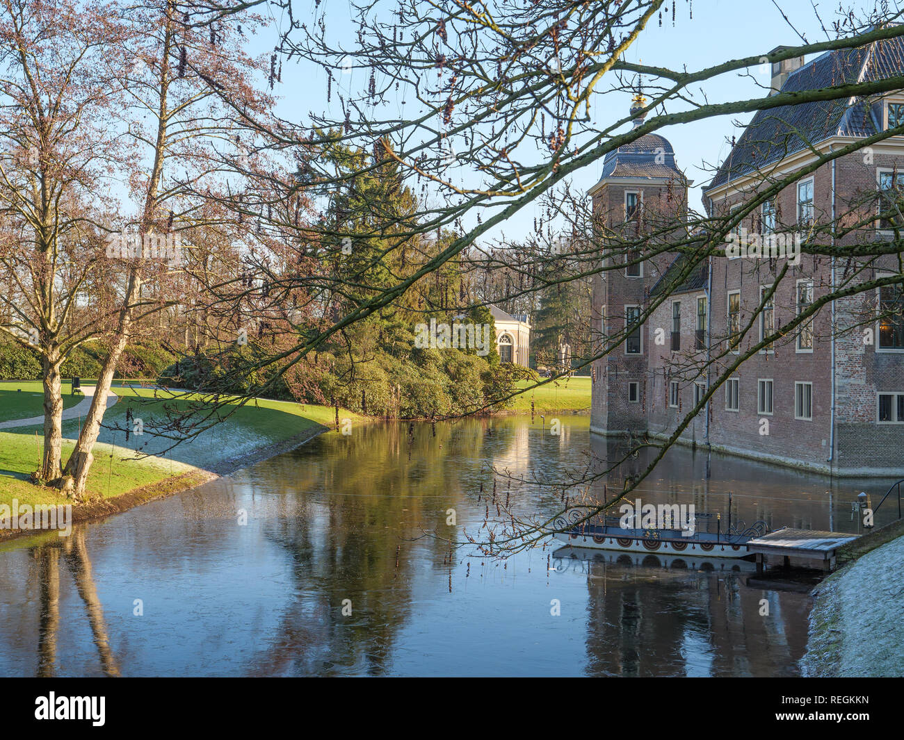 ruurlo castle in holland Stock Photo - Alamy