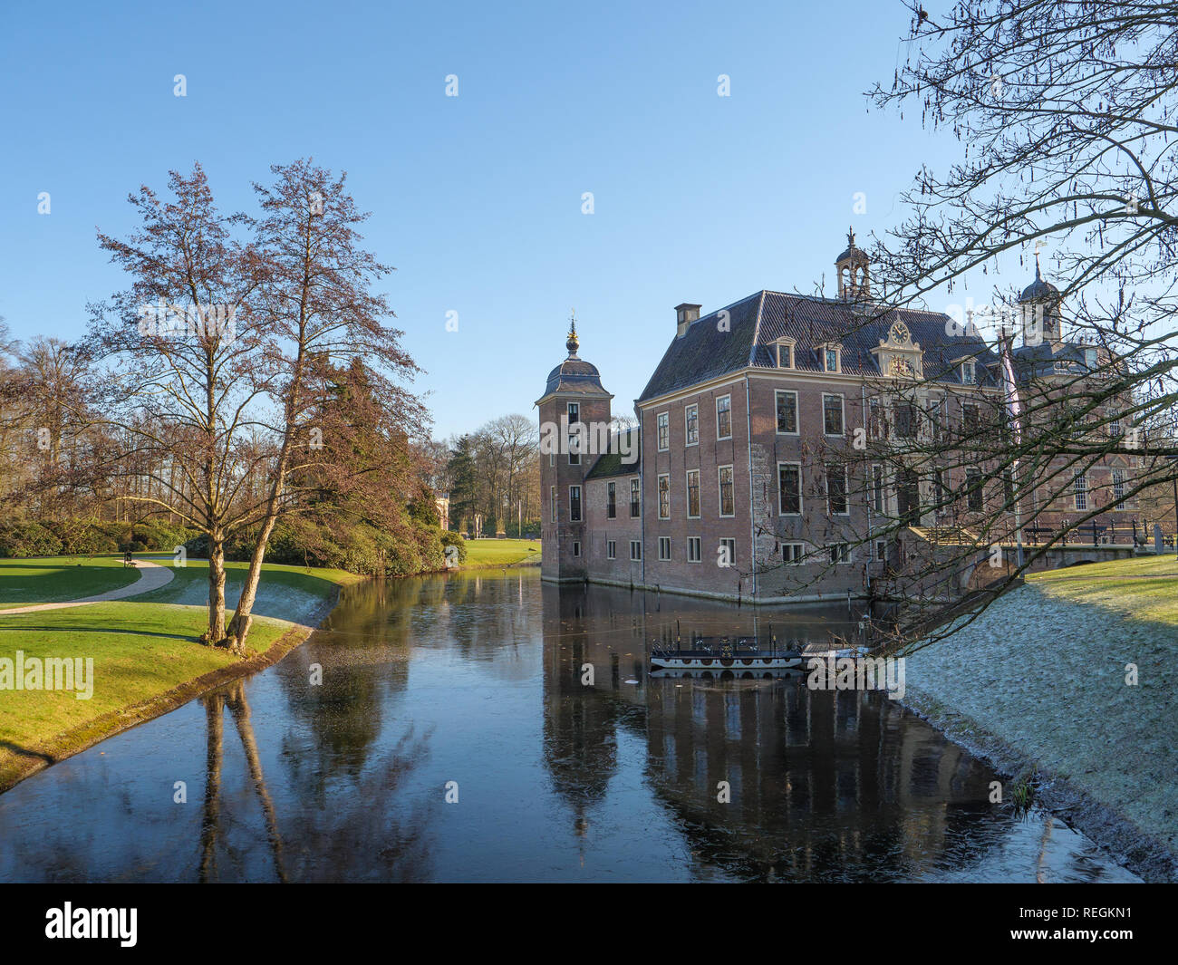 ruurlo castle in holland Stock Photo - Alamy