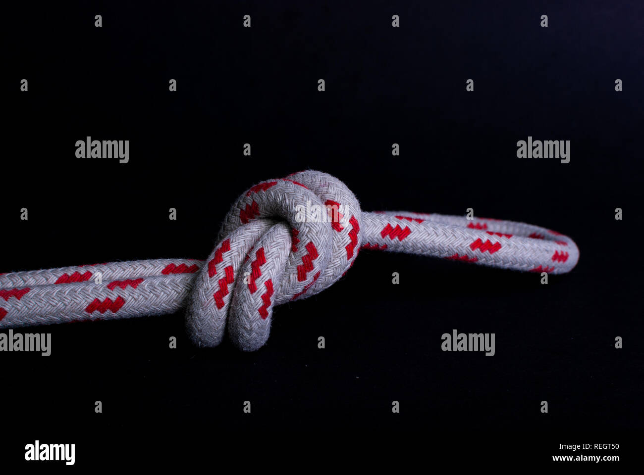 Sailing rope hi-res stock photography and images - Alamy