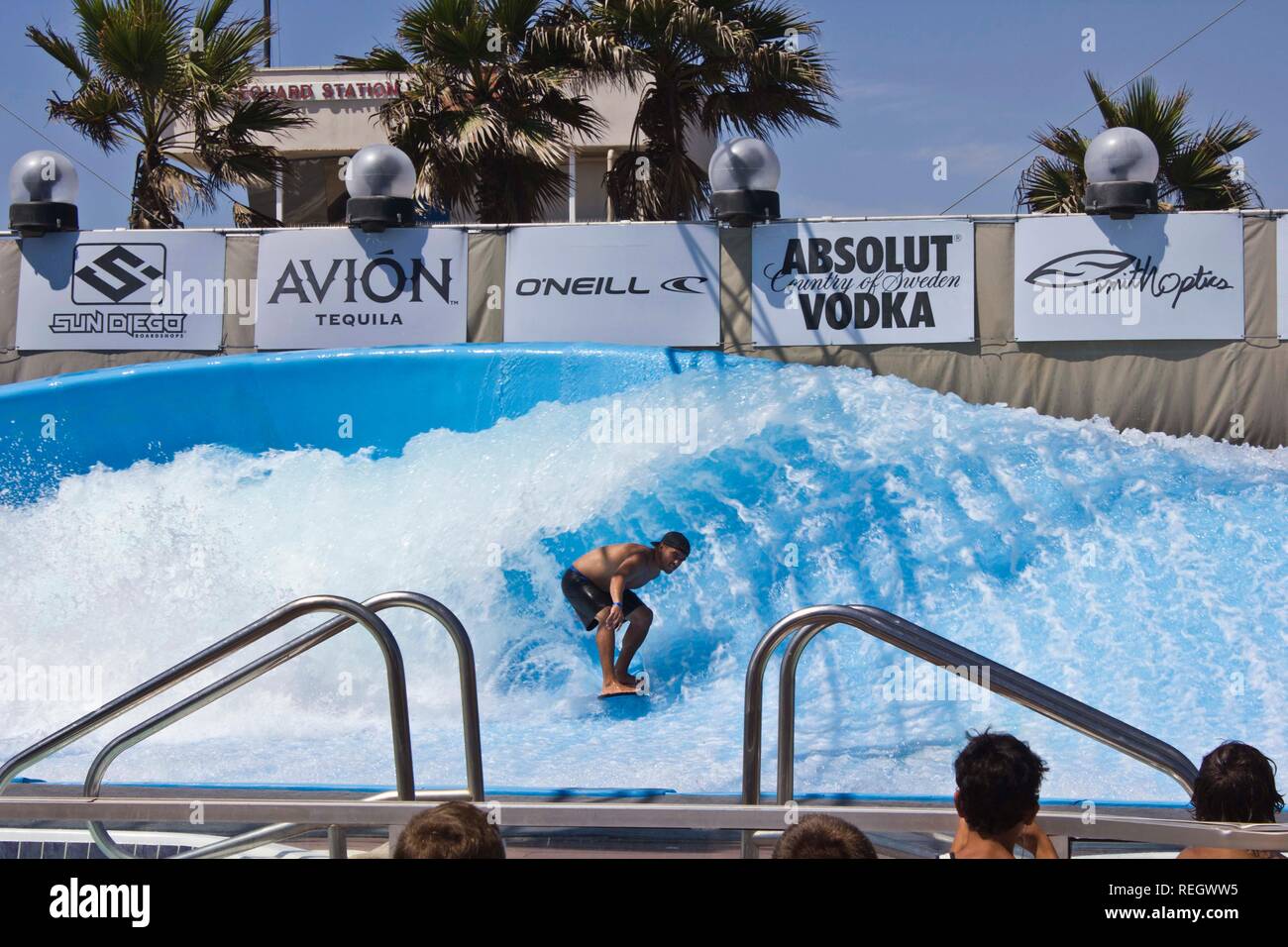 Mission beach boardwalk hi-res stock photography and images - Alamy