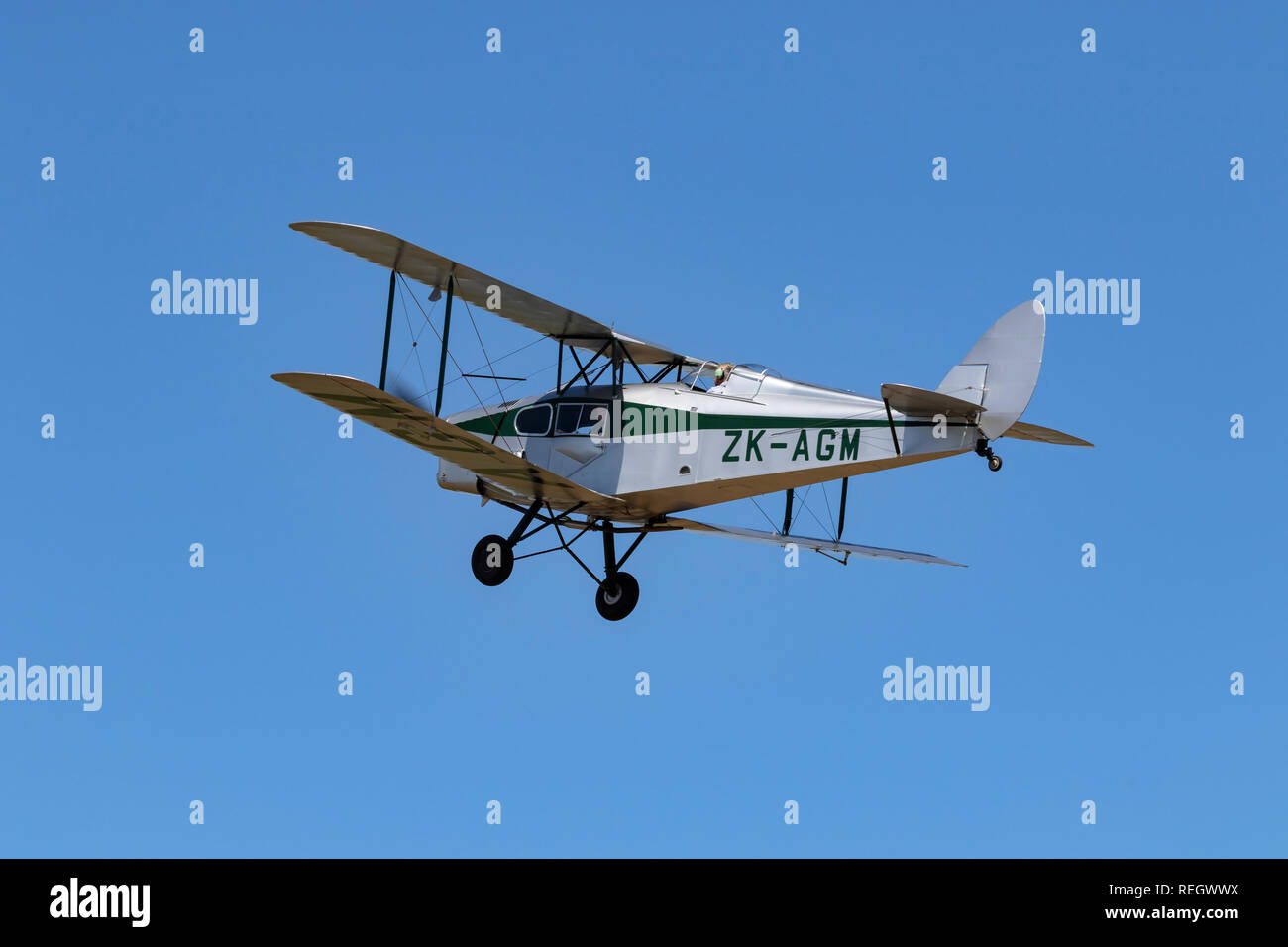 De Havilland DH-83 Fox Moth ZK-AGM (G-CIPJ Stock Photo - Alamy
