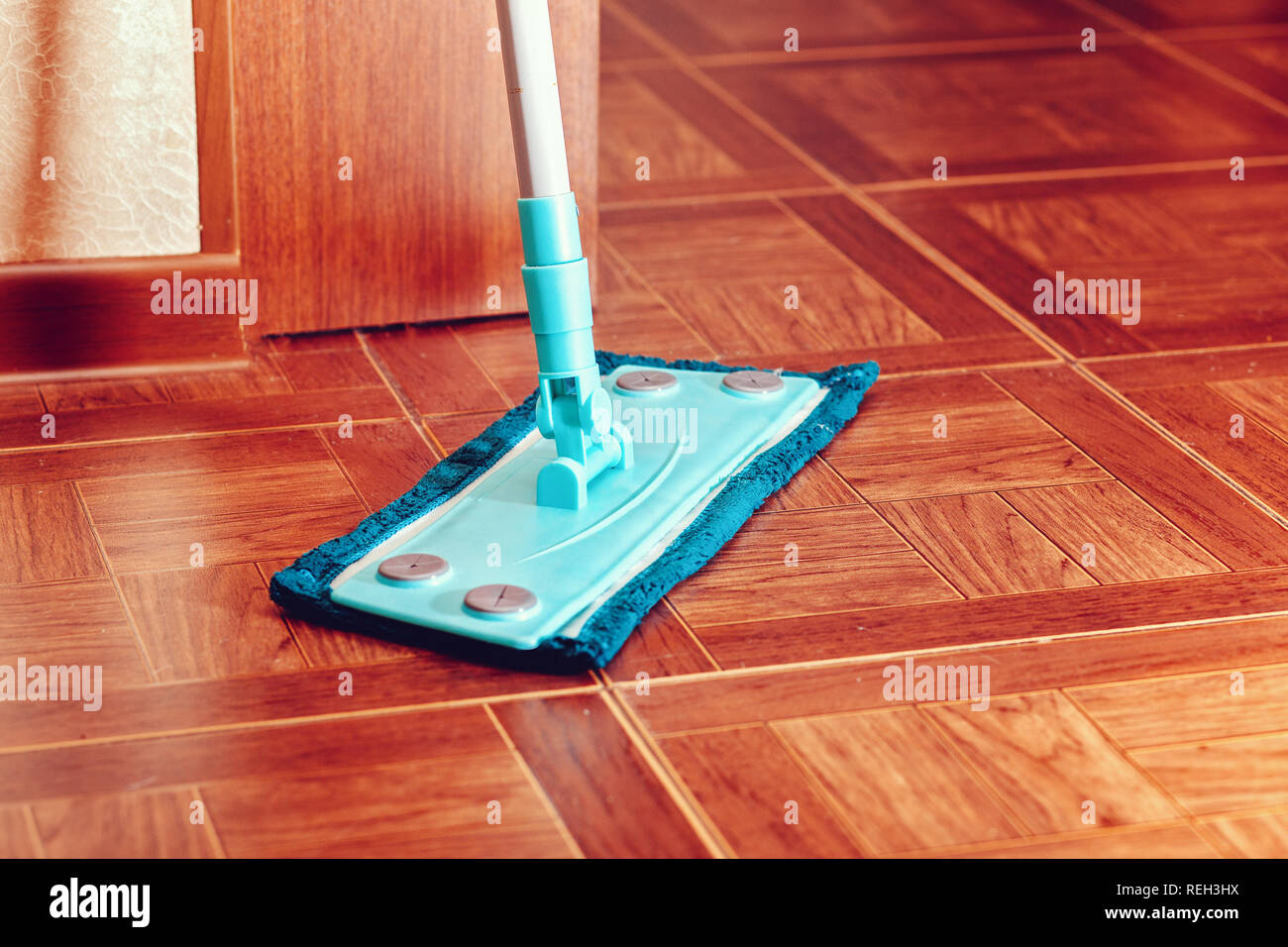 Floor wiper hi-res stock photography and images - Alamy