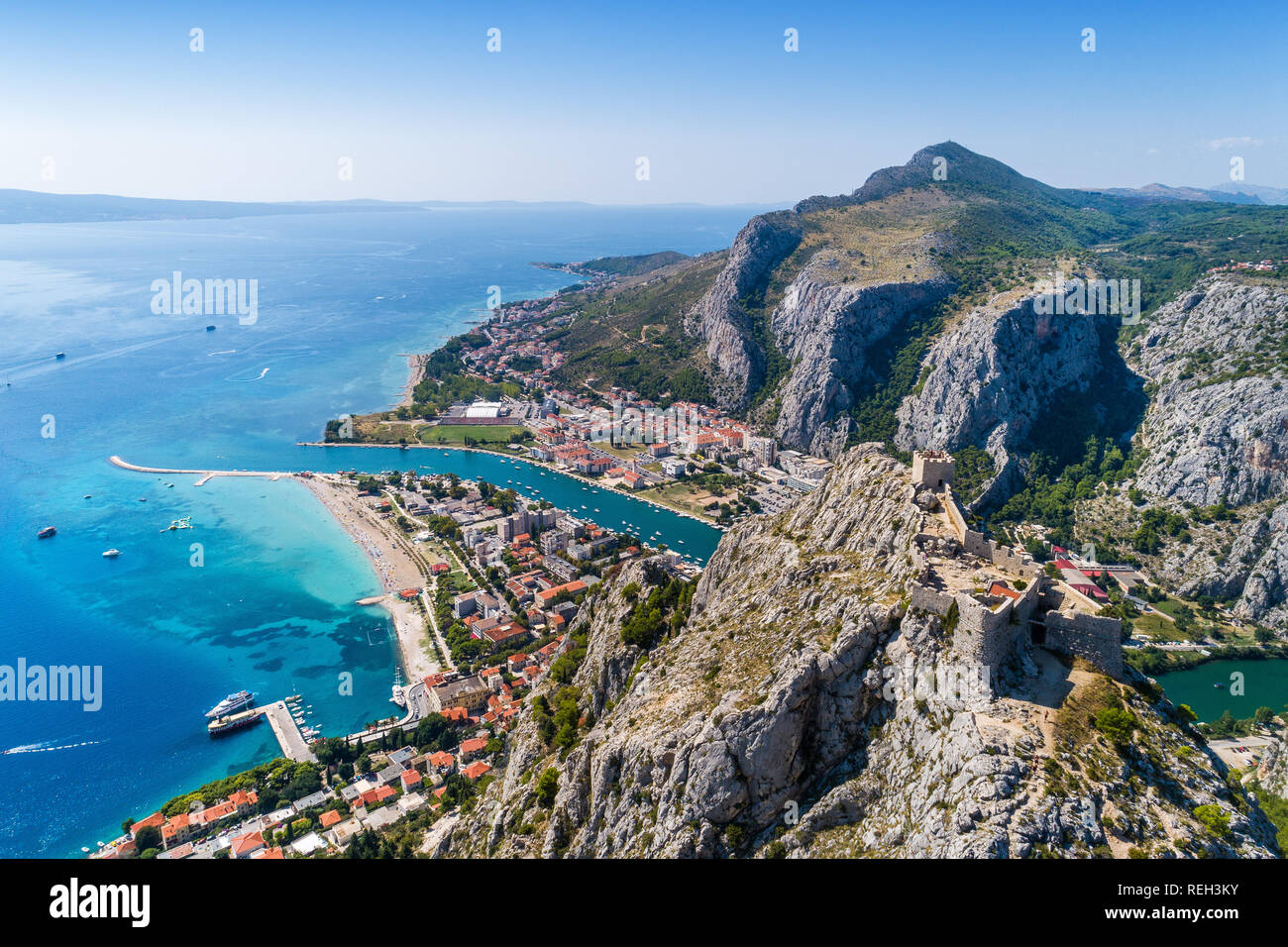Omis fortress hi-res stock photography and images - Alamy