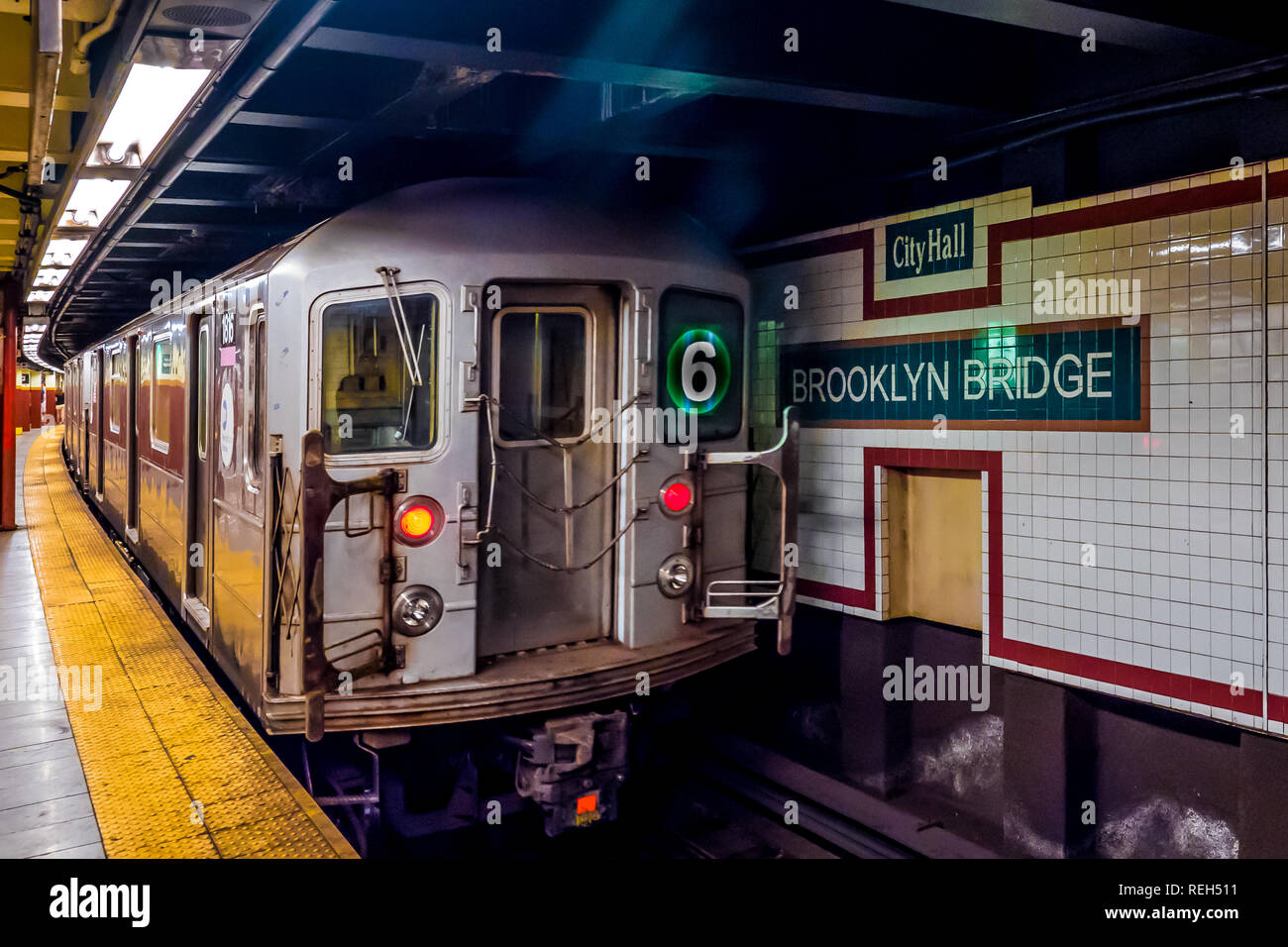 New york subway carriage interior hi-res stock photography and images ...