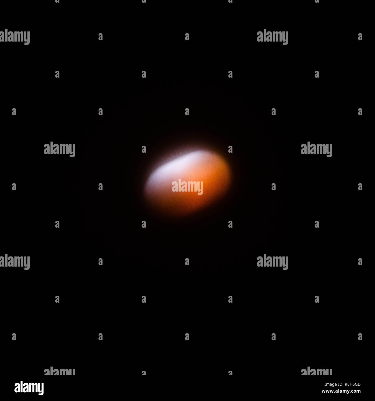 Black eclipse hi-res stock photography and images - Alamy