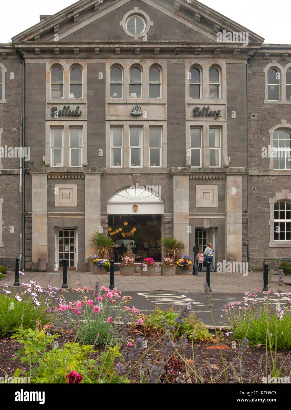 Irish Pottery - the Belleek Pottery, a porcelain factory and Visitor ...