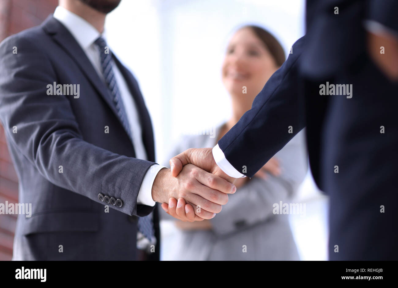 closeup of handshake of business partners Stock Photo - Alamy
