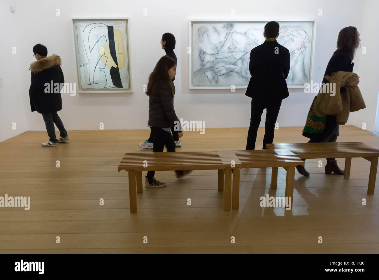 Picasso family room hi-res stock photography and images - Alamy