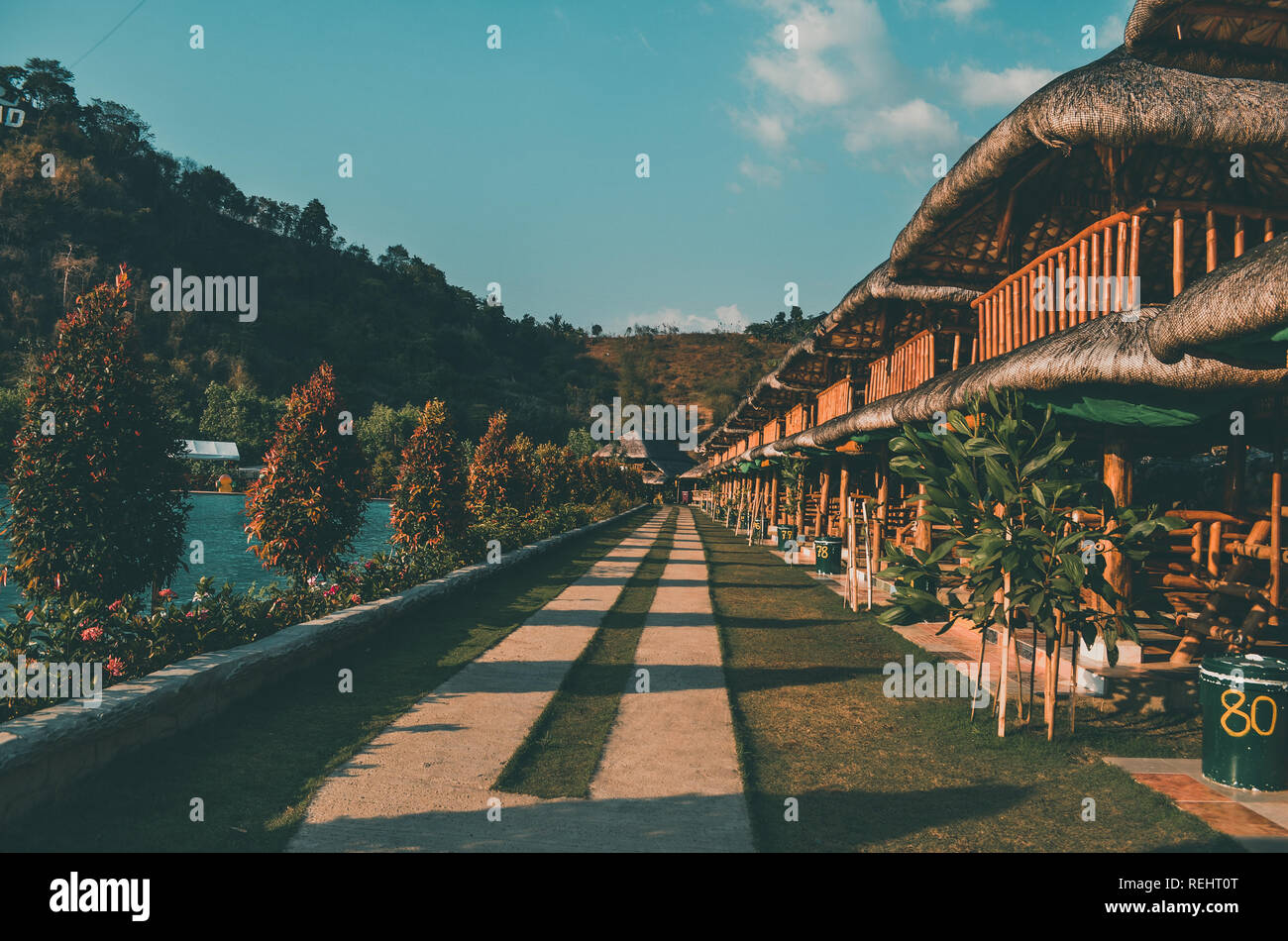 Bamboo hut resort hi-res stock photography and images - Alamy