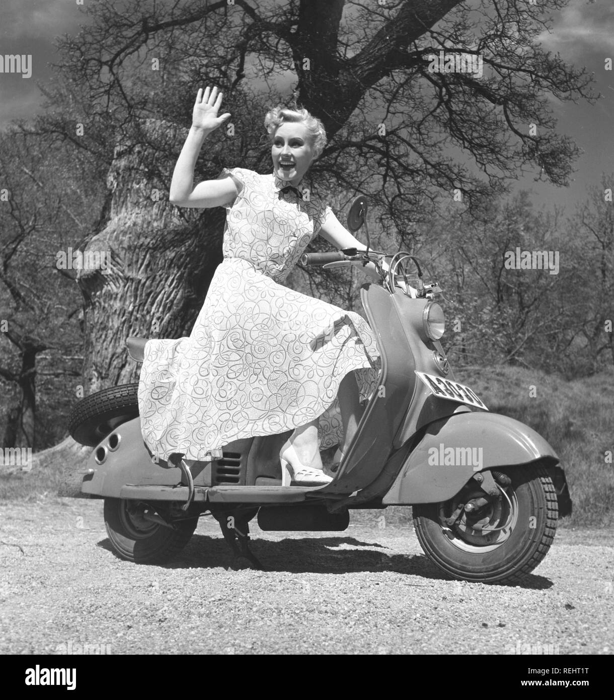 1950s girl in dress on hi-res stock photography and images - Alamy