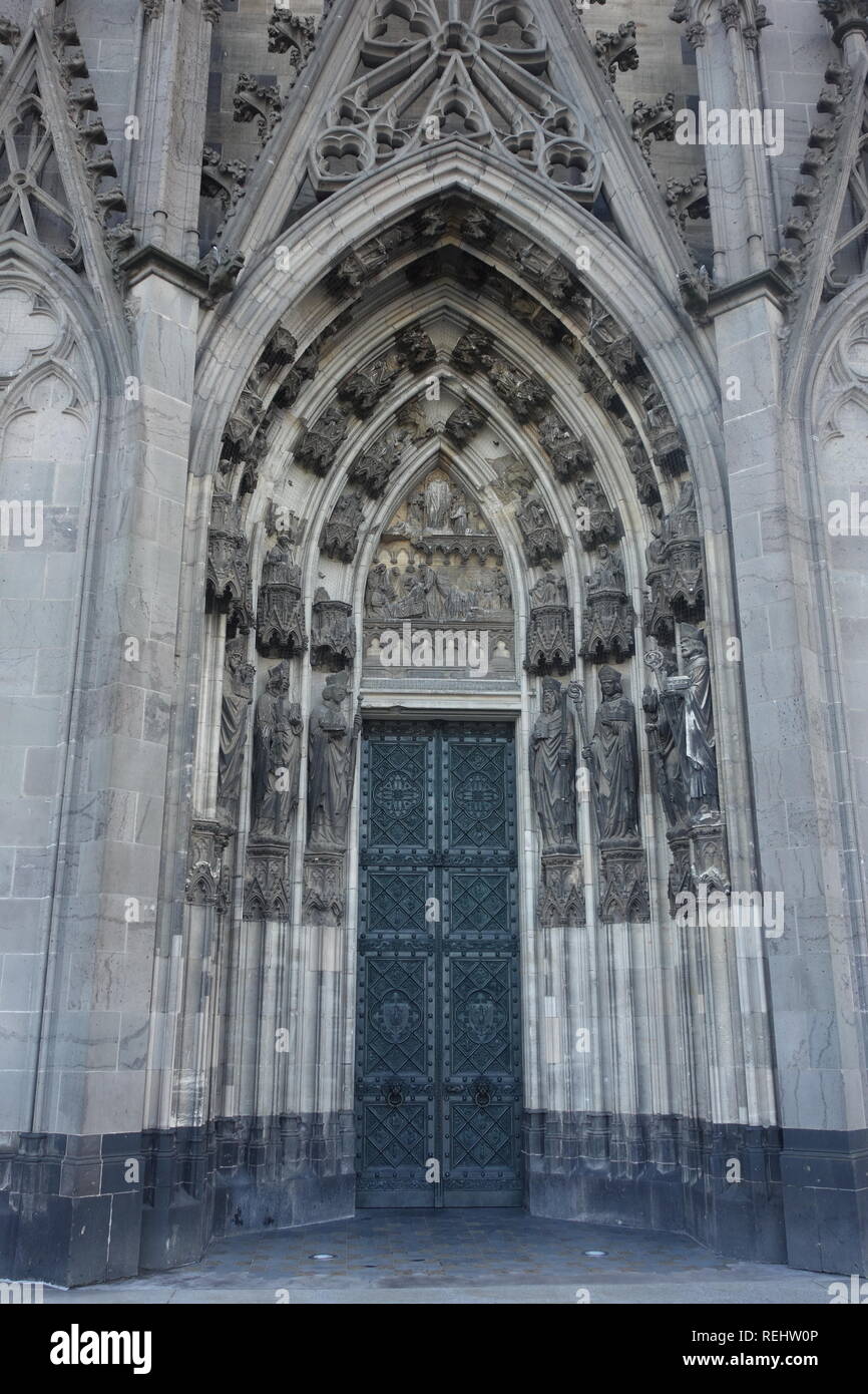 One of the doors of the south entrance of the Cologne Cathedral ...