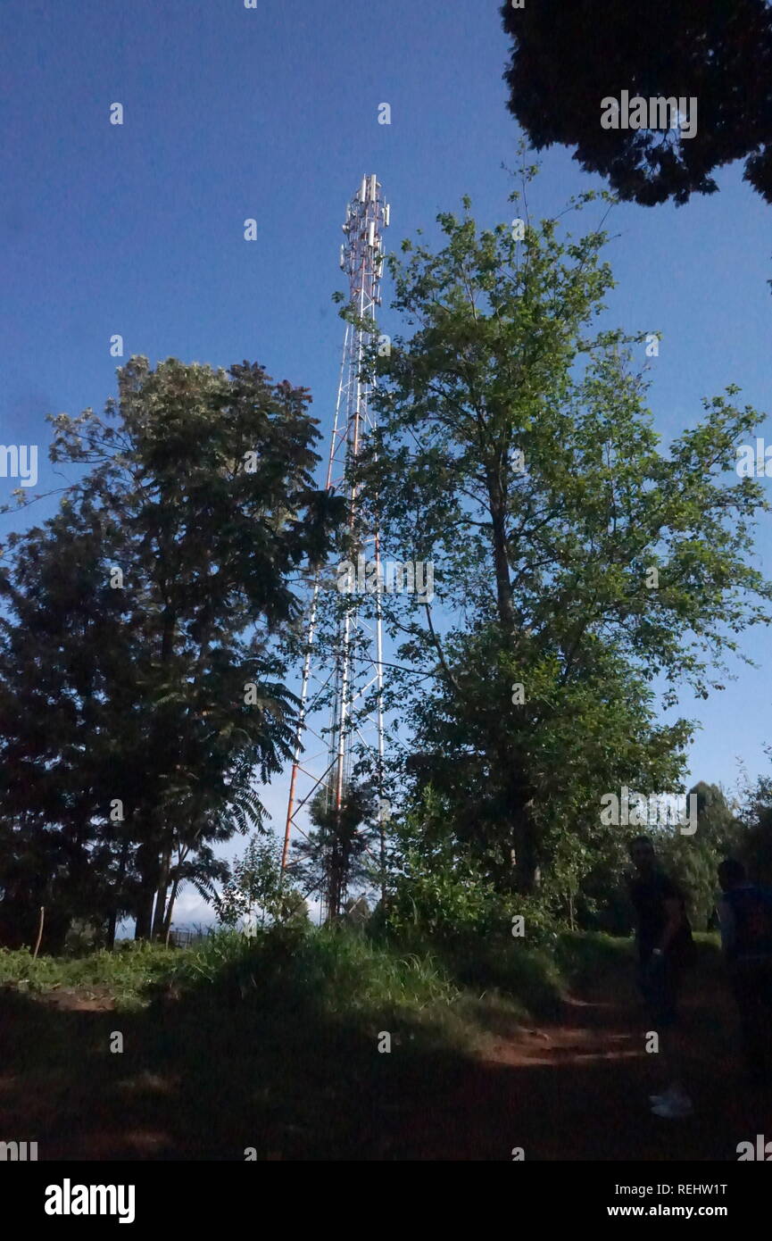 Mobile phone tower in africa hi-res stock photography and images - Alamy