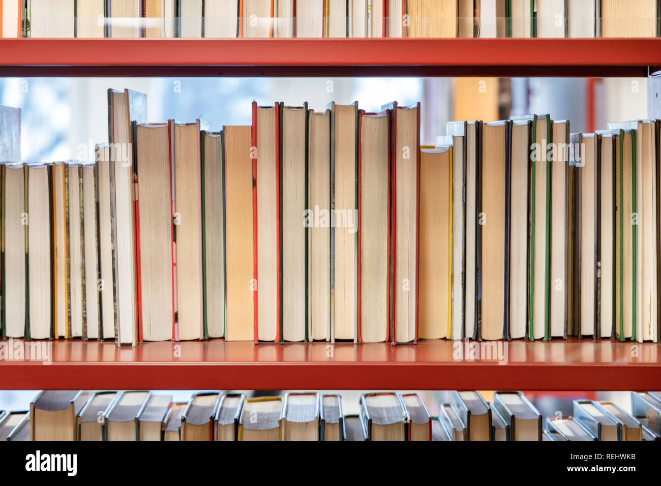 Borrow books hi-res stock photography and images - Alamy