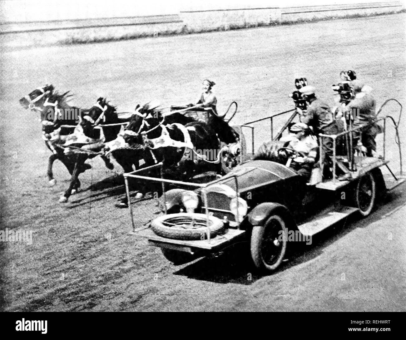 BEN-HUR: A TALE OF THE CHRIST 1925 MGM silent film with Ramon Novarro ... BEN-HUR: A TALE OF THE CHRIST 1925 MGM silent film with Ramon Novarro ...