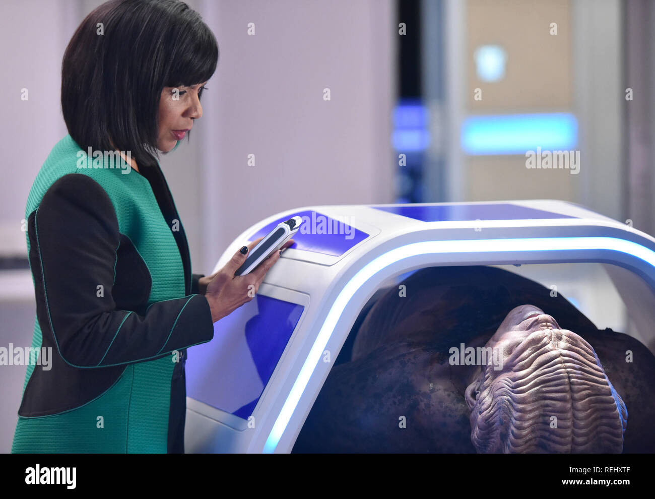 Penny Johnson Jerald, Peter Macon, "The Orville" Season 2 (2018) Credit ...