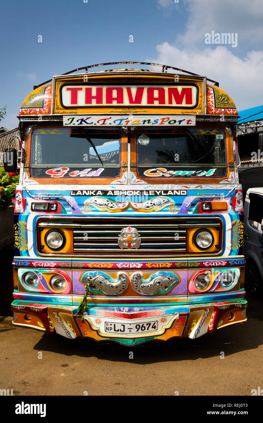 Colourful indian lorry hi-res stock photography and images - Alamy