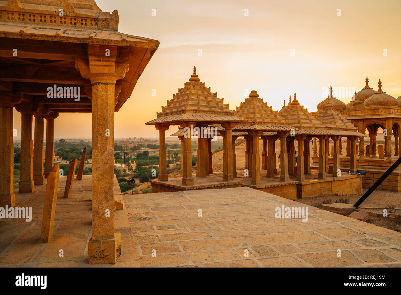 India rajasthan jaisalmer sunset point hi-res stock photography and ...