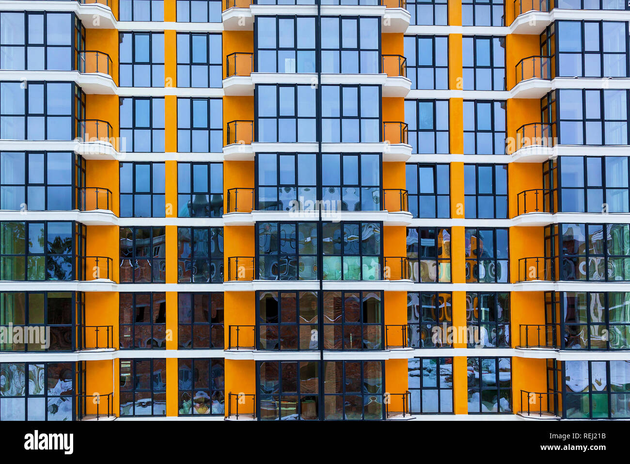 Glass Facade Design Pattern
