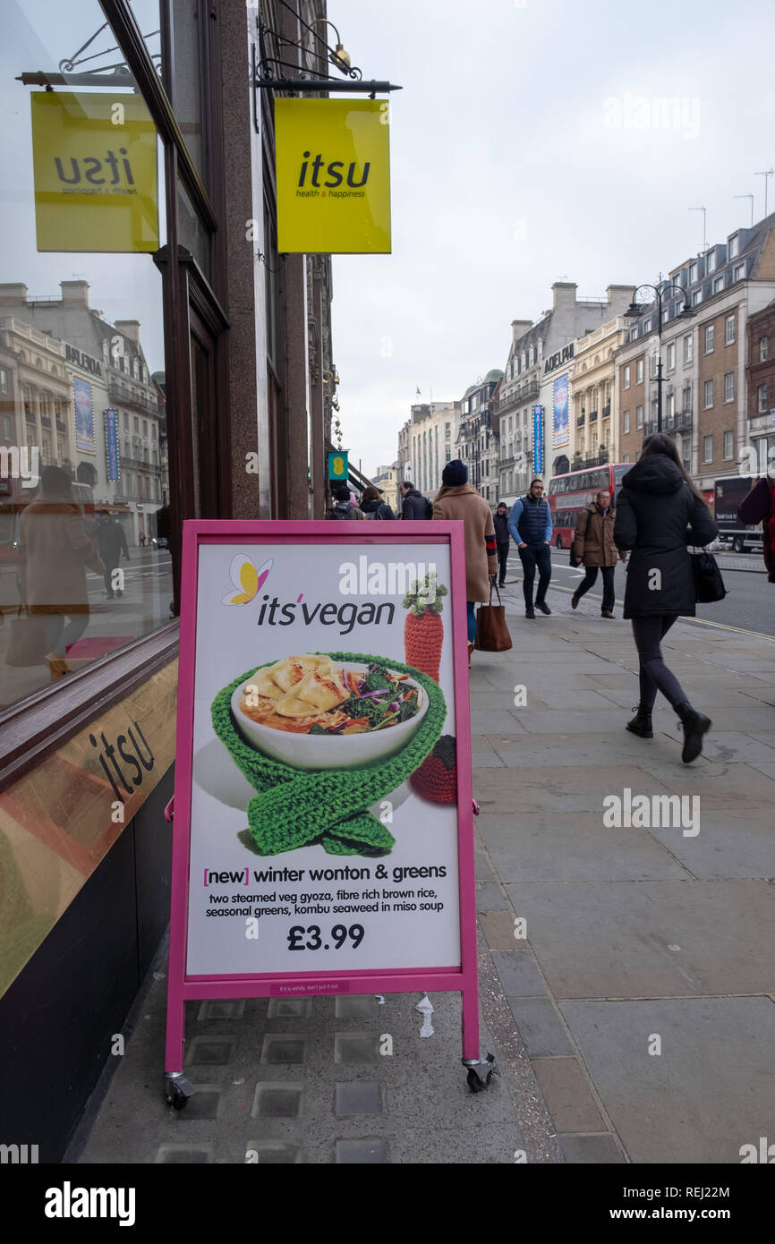 Itsu food hi-res stock photography and images - Alamy