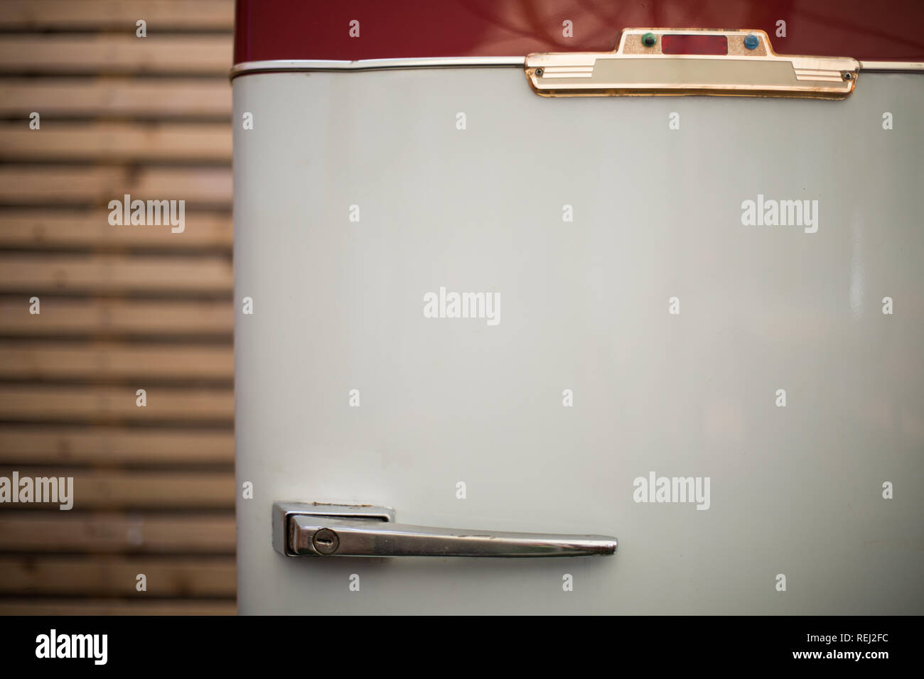 Close up shot of a vintage refrigerator Stock Photo - Alamy