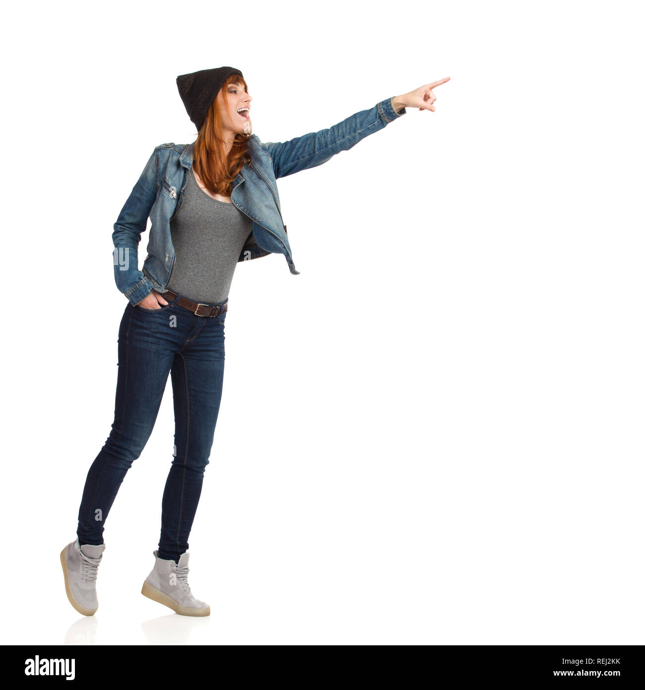 Tip toe hi-res stock photography and images - Alamy