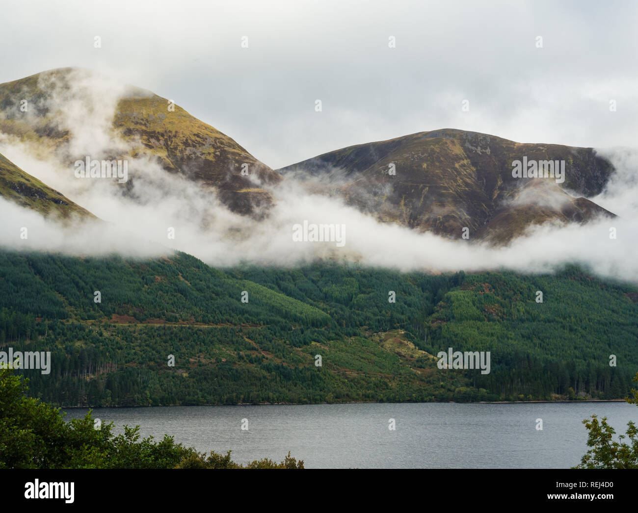 Loch Tarff in the Scottish Highlands near Loch Ness Stock Photo - Alamy