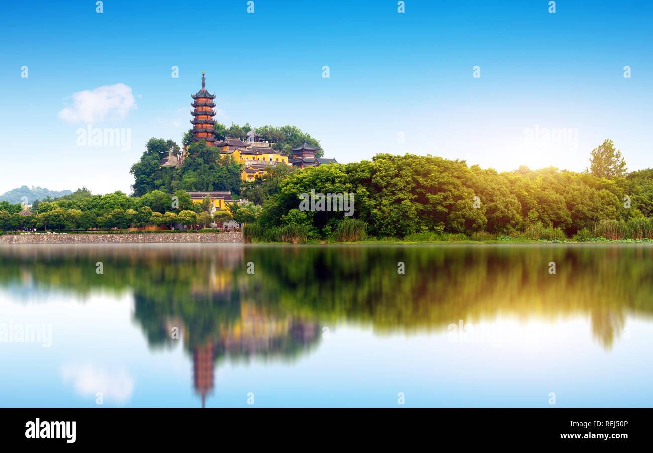 Yangtze river lake hi-res stock photography and images - Alamy